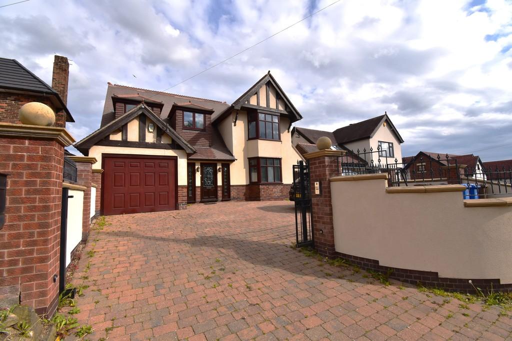 Pastures Hill, Littleover 5 bed detached house - £800,000