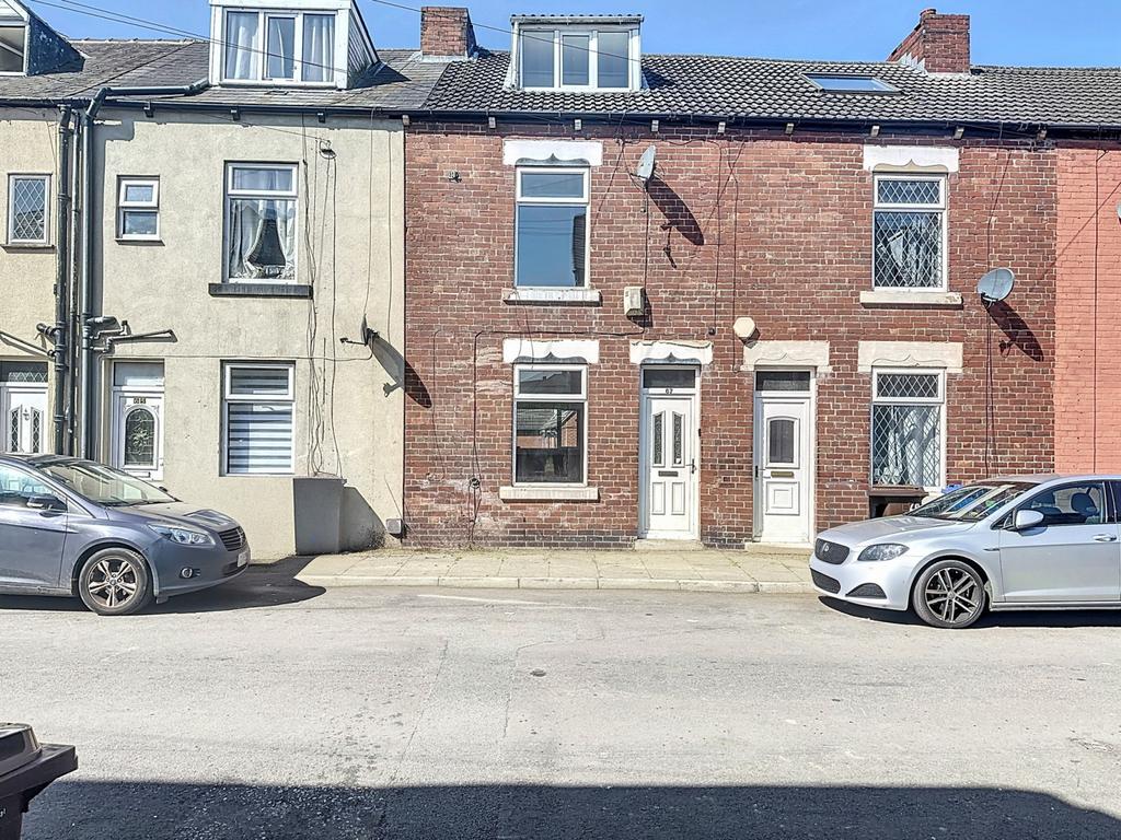 Royston, S71 3 bed terraced house - £650 pcm (£150 pw)