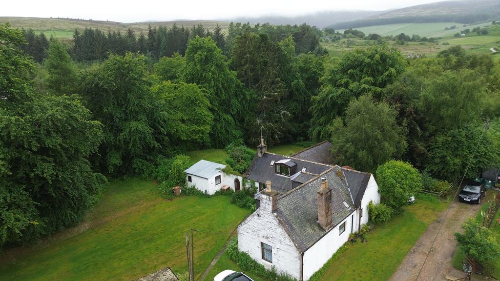 Tomnavoulin, Ballindalloch 5 bed detached house for sale - £235,000