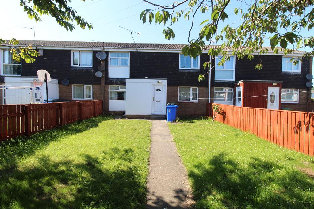 Holystone Avenue, Blyth, NE24 2 bed flat - £550 pcm (£127 pw)
