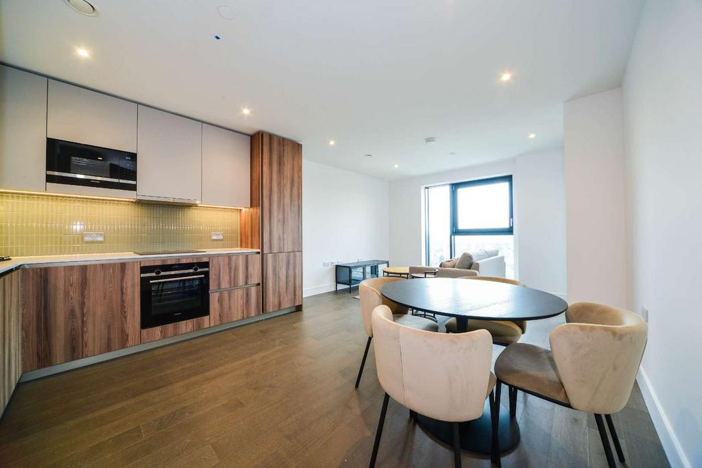 11 Hewson Way, Elephant and Castle... 1 bed flat to rent - £2,747 pcm ...
