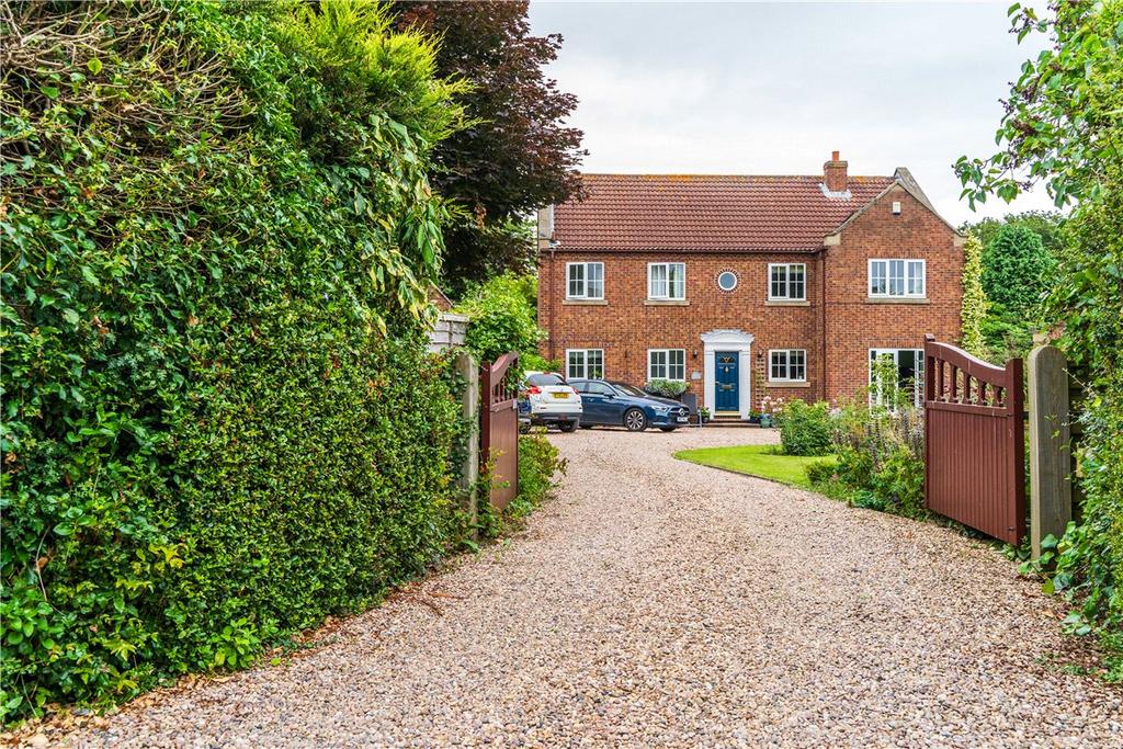 Mill Lane, Acaster Malbis, York... 5 bed detached house - £925,000