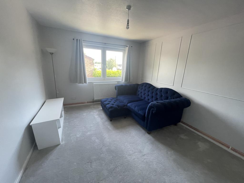 Lewis Silkin Way, Southampton SO16 1 bed flat - £850 pcm (£196 pw)