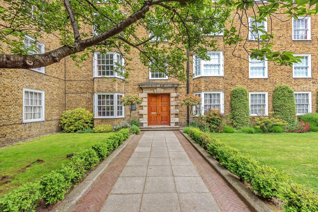 Kennington Lane, Tamar House... 2 bed apartment - £2,500 pcm (£577 pw)