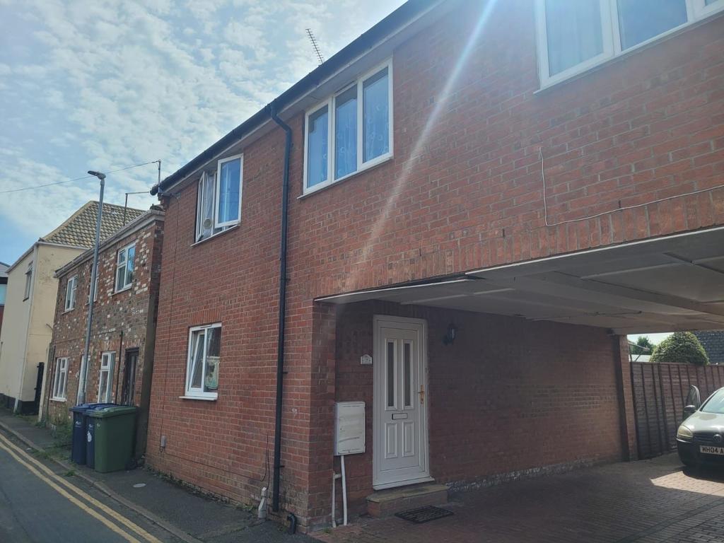 Wisbech PE13 3 bed semi-detached house - £150,000