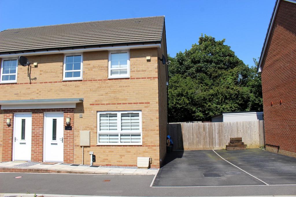 South View, Boverton, Llantwit Major... 3 bed semi-detached house - £ ...
