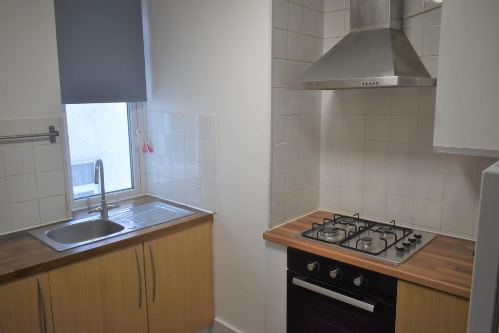 Church Lane, NW9 Flat share - £750 pcm (£173 pw)