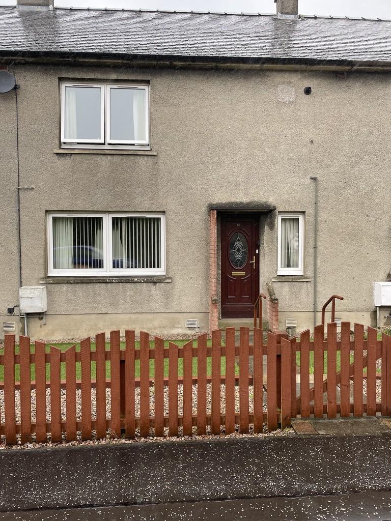 Polkemmet Drive, Greenrigg 2 bed terraced house - £825 pcm (£190 pw)