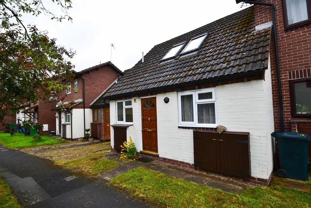 The Ridings, Bicton Heath, Shrewsbury 2 bed terraced house - £600 pcm ...