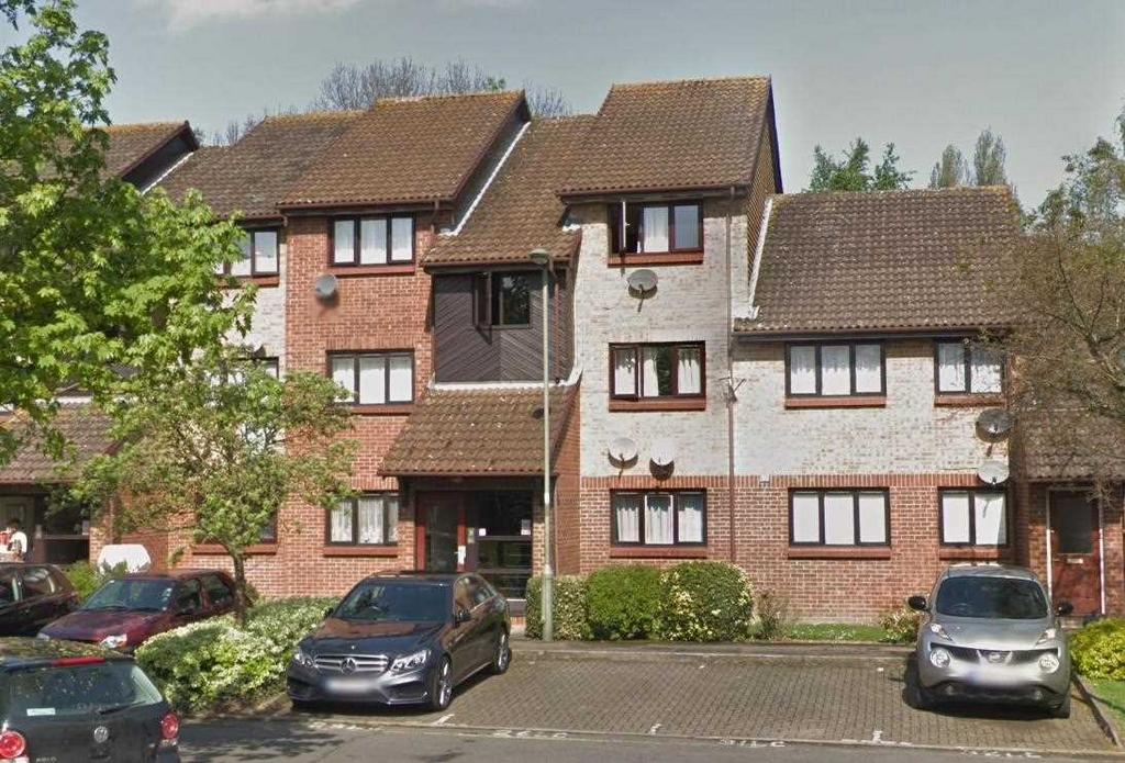 Lister Court, Pasteur Close, Colindale 1 bed apartment for sale - £245,000
