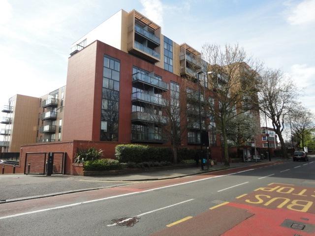 Westgate House, Isleworth, TW7 1 bed flat for sale - £279,950