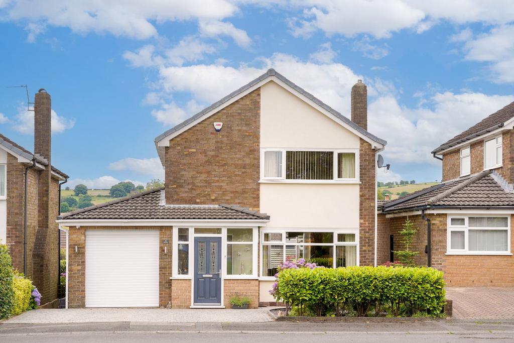 Ash Grove, Harwood, Bolton, BL2 3 bed detached house - £325,000