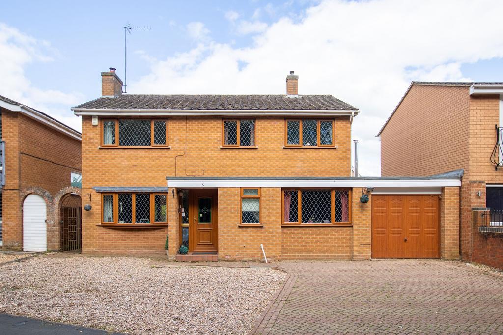 Fallow Way, Banbury, OX16 4 bed detached house for sale - £500,000
