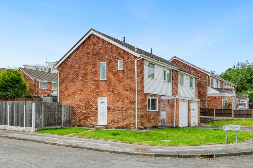 Dencer Close, Rubery, Birmingham 3 bed semi-detached house - £240,000