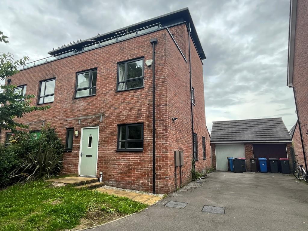 Mallow Drive, Greater Manchester M7 4 bed semi-detached house to rent ...