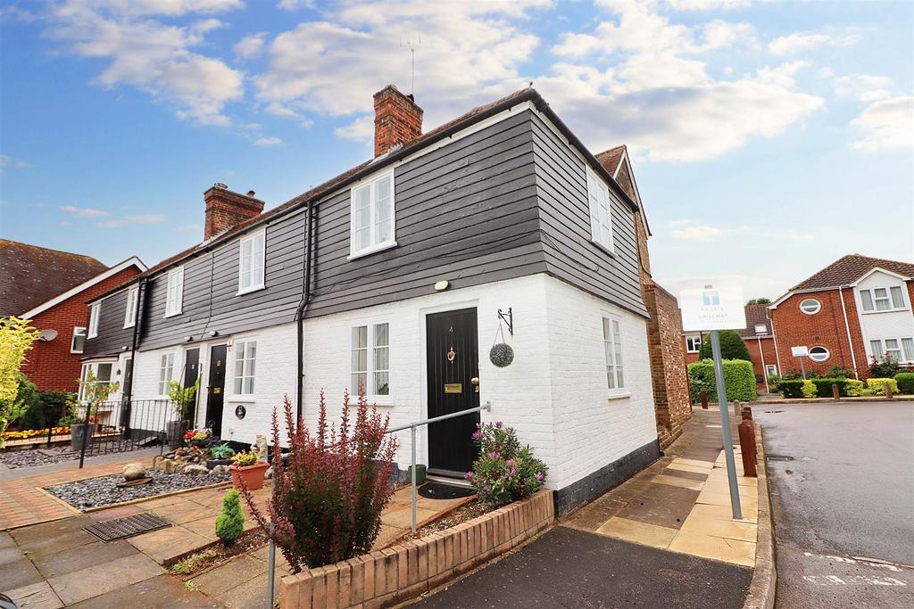 Barnet Lane, Elstree, Borehamwood 2 bed terraced house for sale - £315,000