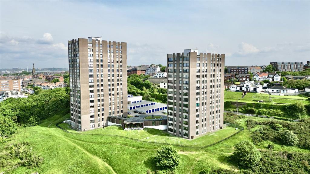 The Cliff, New Brighton, Wallasey, CH45 4 bed penthouse - £375,000