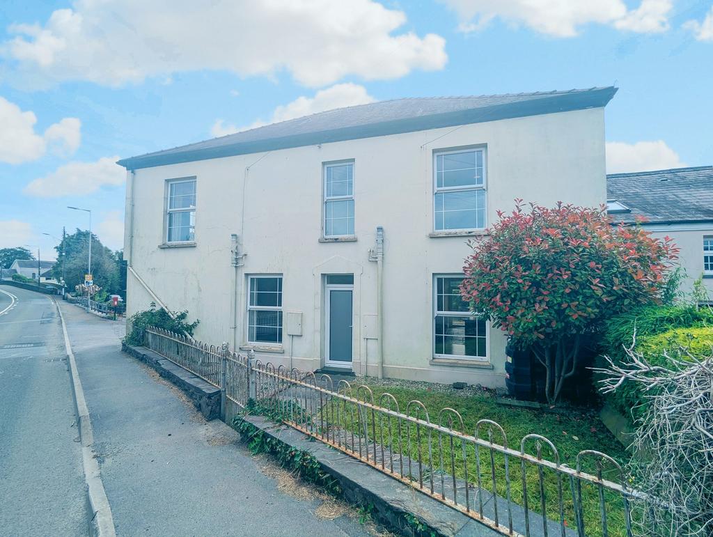Pontargothi, Nantgaredig, Carmarthen... 4 bed semi-detached house for ...