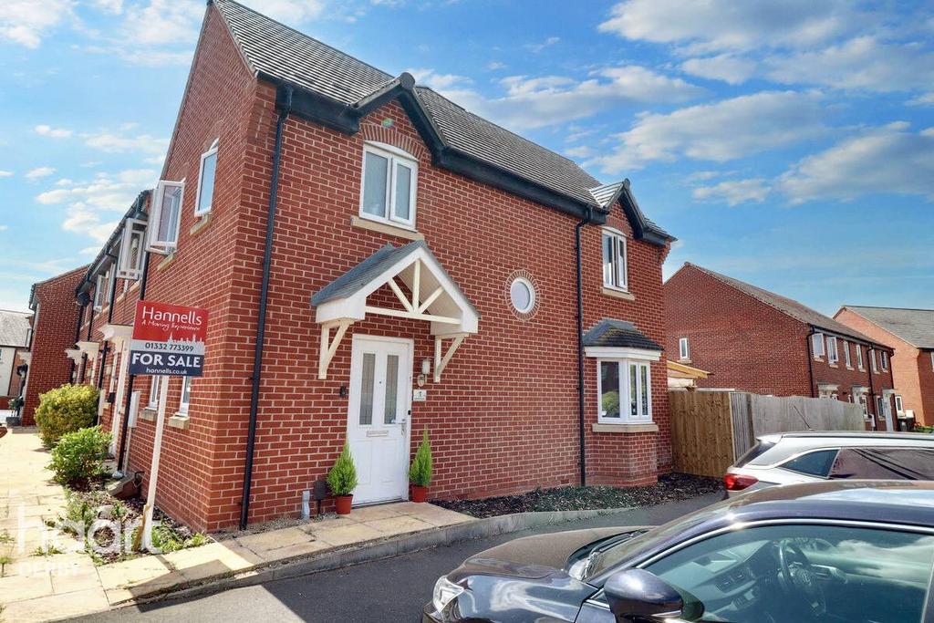 Harthill Road, Stenson Fields 3 bed end of terrace house - £215,000