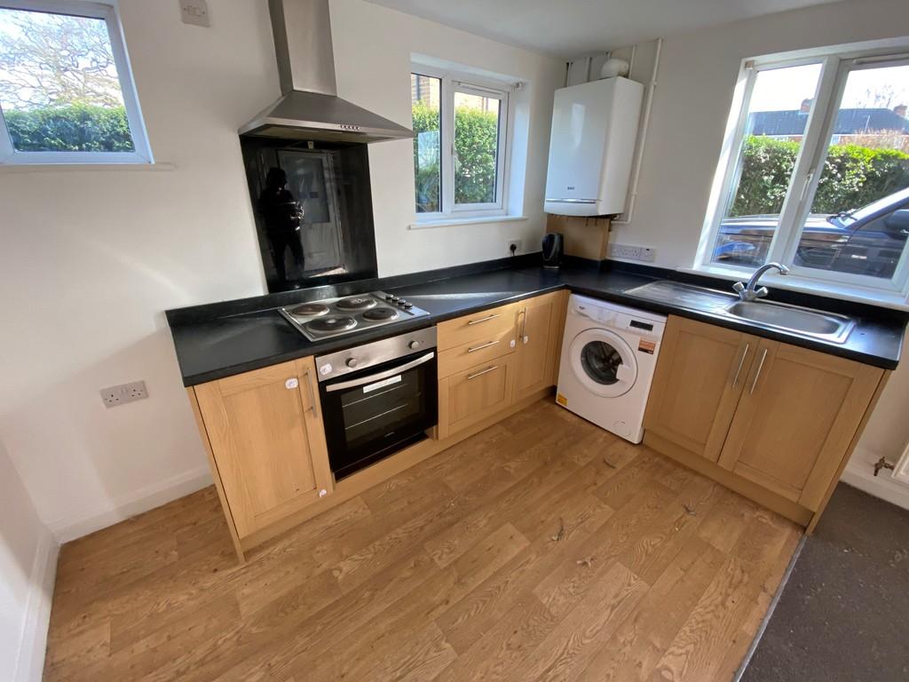 Charnborough Road, Coalville LE67 2 bed ground floor flat - £695 pcm (£ ...