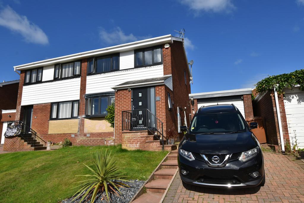 Acorn Bank, Barrow-in-Furness, Cumbria 3 bed semi-detached house - £235,000