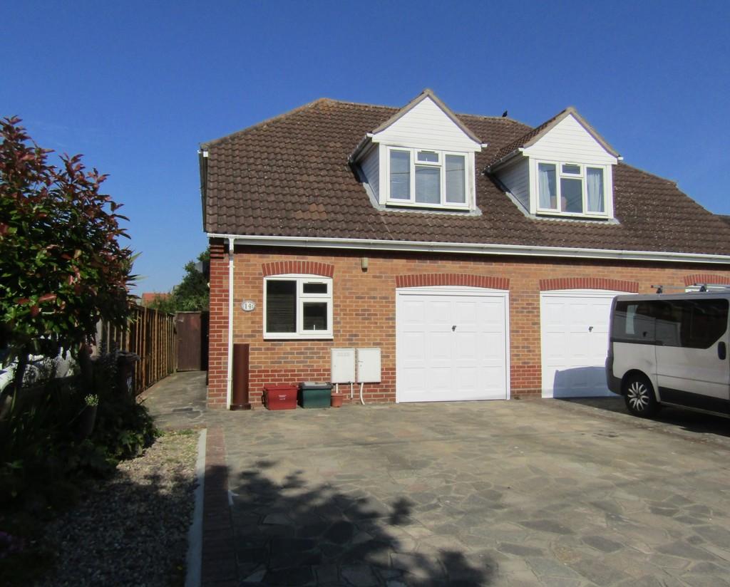 Chapel Lane, Frinton-on-Sea CO13 3 bed semi-detached house - £1,350 pcm ...