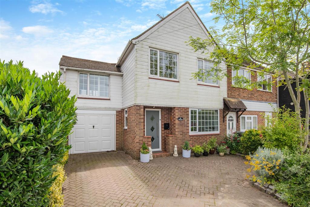 Heath Road, Linton, Maidstone 4 bed semi-detached house - £400,000