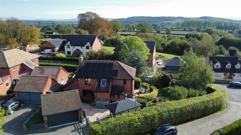 Goodrich Hill, Ashleworth GL19 4 bed detached house - £650,000