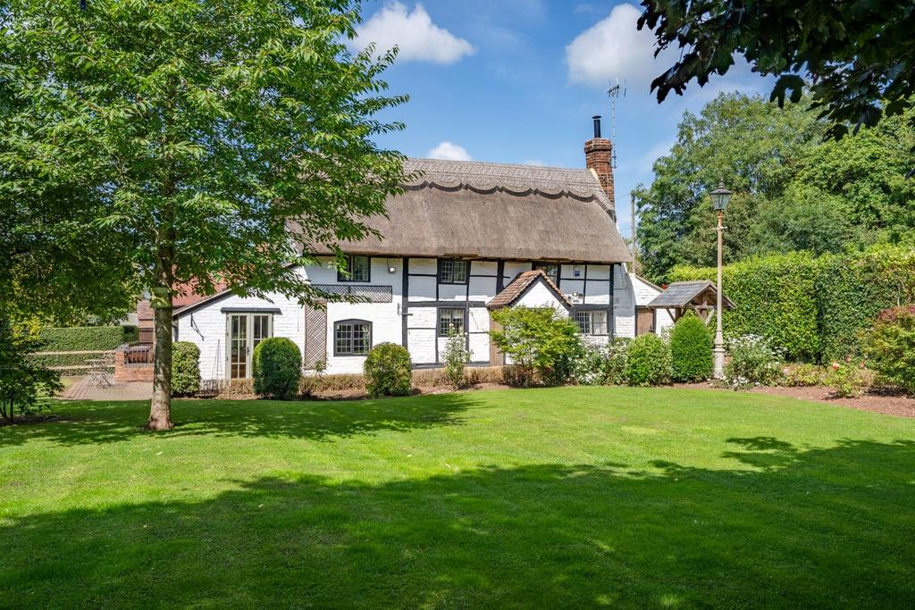 Lower Apperley, Gloucester, GL19 2 bed detached house for sale - £580,000