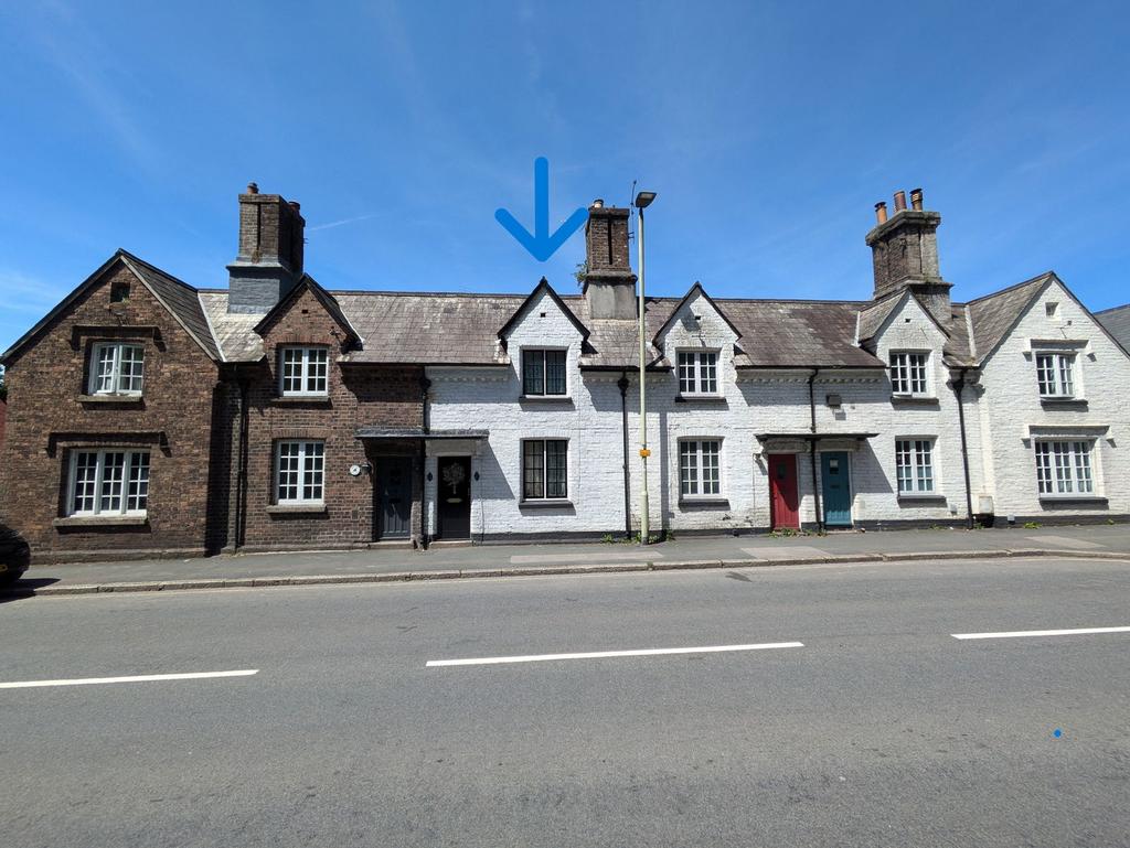 Dolvin Road, Tavisock, PL19 9EA 2 bed terraced house - £259,950