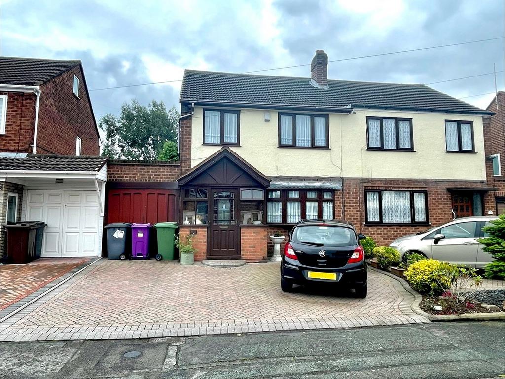 Springhill Road, Wolverhampton, WV11 3 bed semi-detached house for sale ...