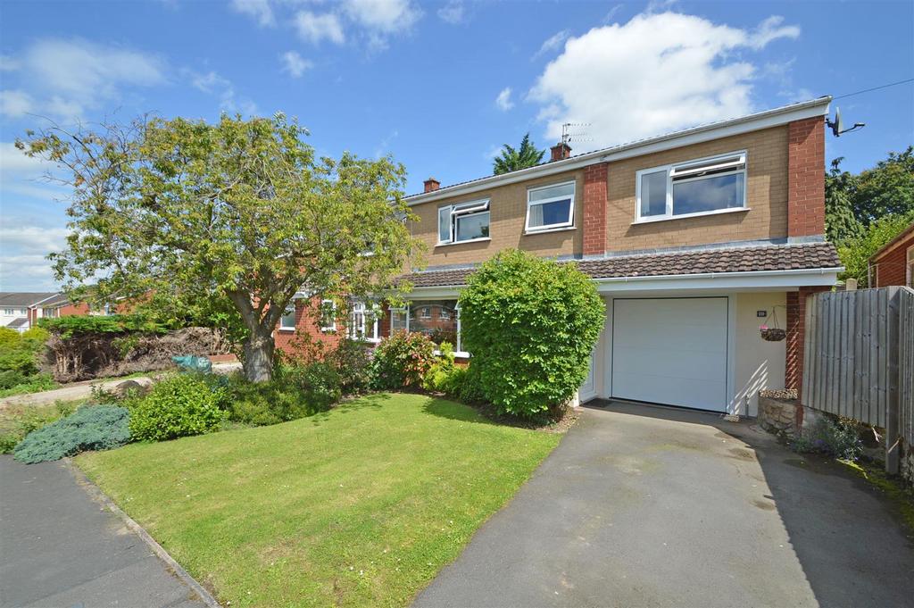 Sunnybank Road, Sutton Farm, Shrewsbury 4 bed semi-detached house - £ ...
