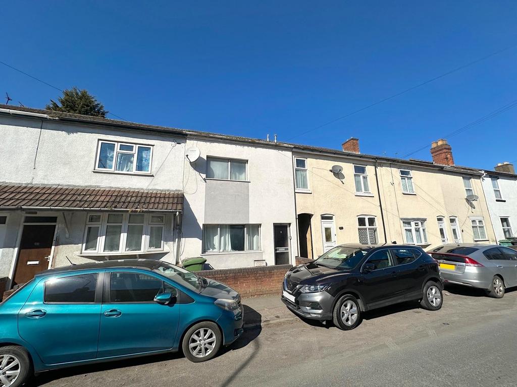 Craddock Street, Wolverhampton WV6 3 bed terraced house - £165,000