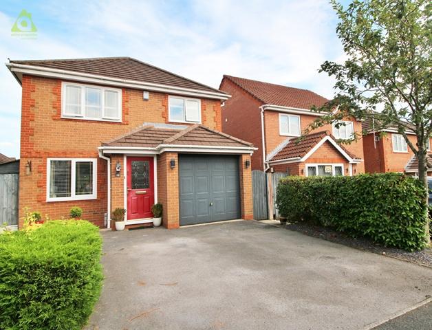 Parkham Close, Westhoughton, BL5 2GT 3 bed detached house - £285,000