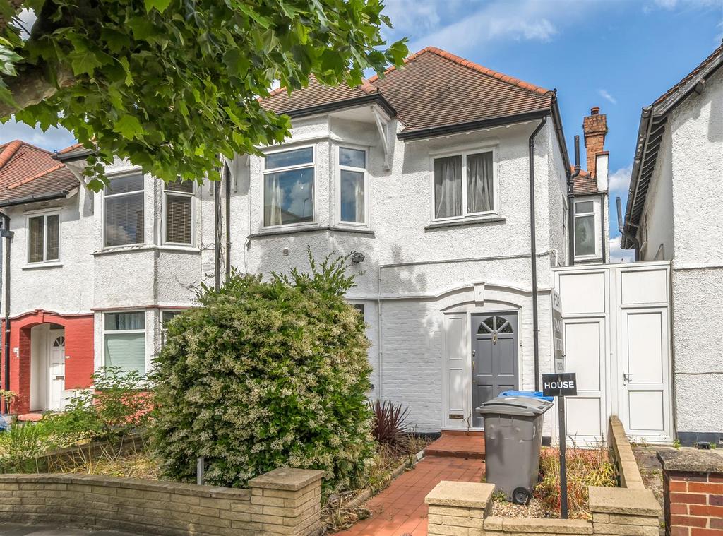 Melrose Avenue, London, NW2 4 bed semi-detached house - £900,000