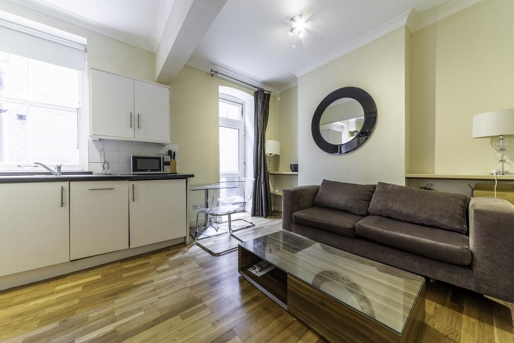 St. Andrews Chambers, Wells Street W1T 2 bed apartment - £2,500 pcm (£ ...