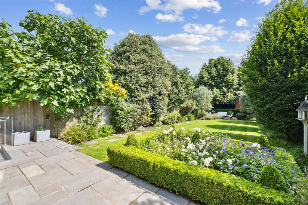 Dukes Avenue, Chiswick, London, W4 7 bed semi-detached house - £5,600,000