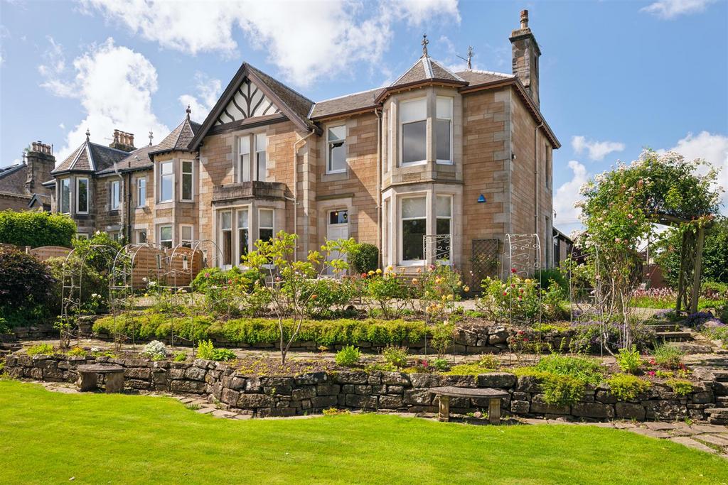 8 Strathearn Terrace, Perth PH2 4 bed semi-detached house - £470,000