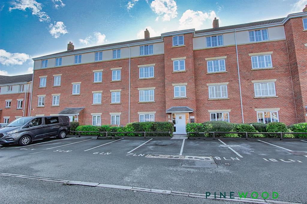 Linacre House, Chesterfield S40 1 bed apartment - £650 pcm (£150 pw)
