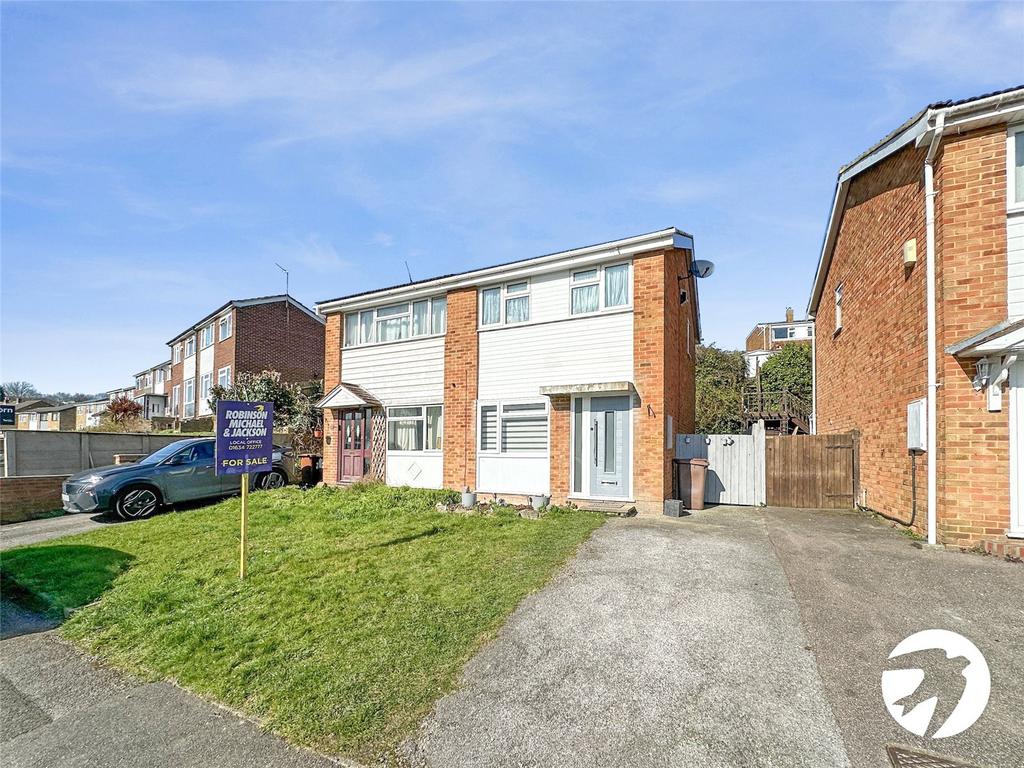 Ranscombe Close, Strood, Kent, ME2 2 bed semi-detached house for sale ...