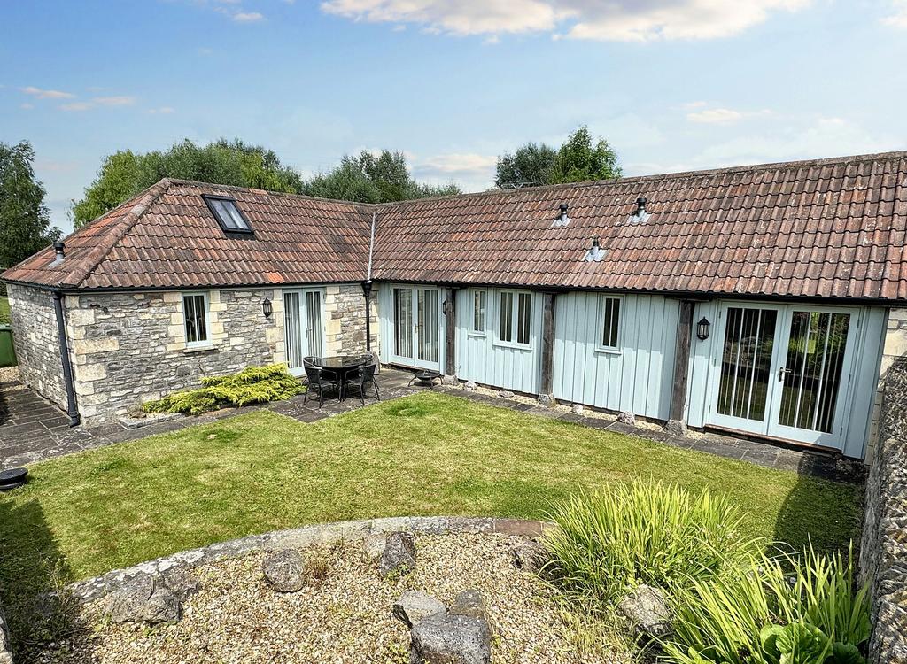 Dodington Lane, Bristol BS37 2 bed barn conversion - £725,000