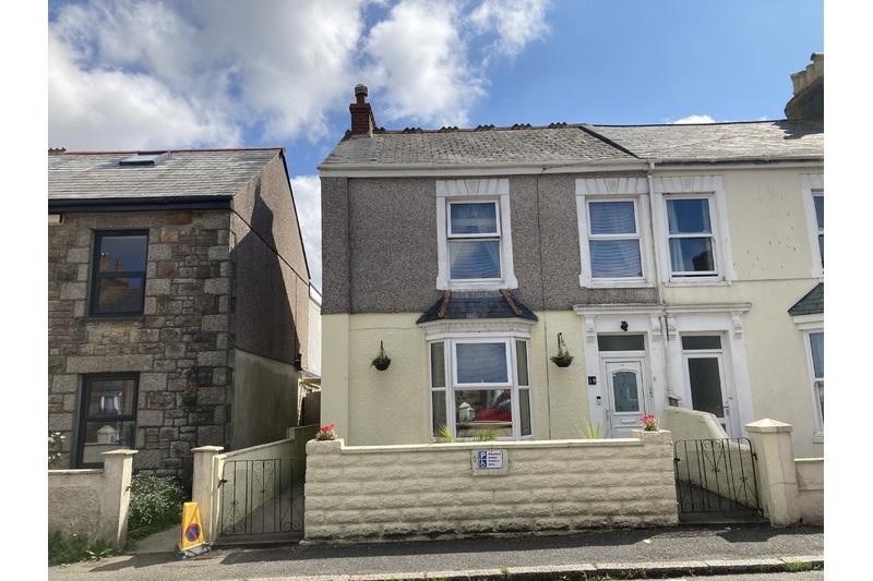 Hughville Street, Camborne, Cornwall 3 bed end of terrace house - £200,000