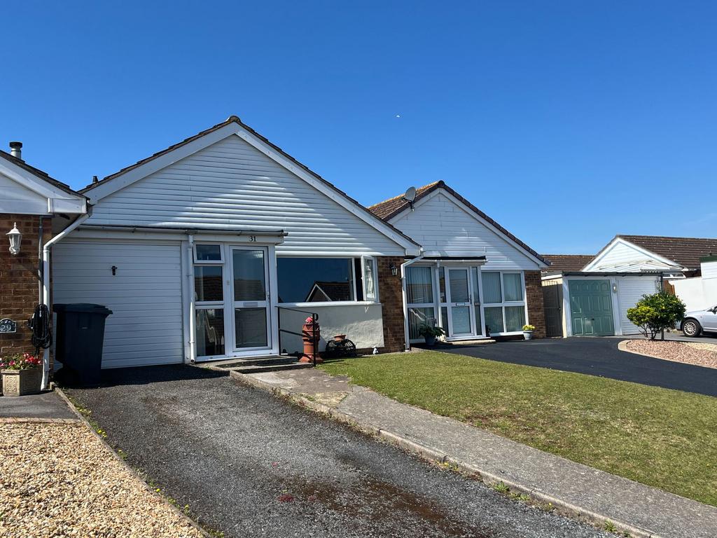 Bidwell Brook Drive, Paignton 2 bed terraced bungalow - £289,950