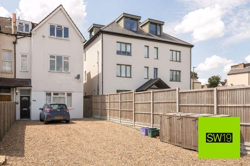 Haydons Road, London SW19 2 bed apartment - £400,000