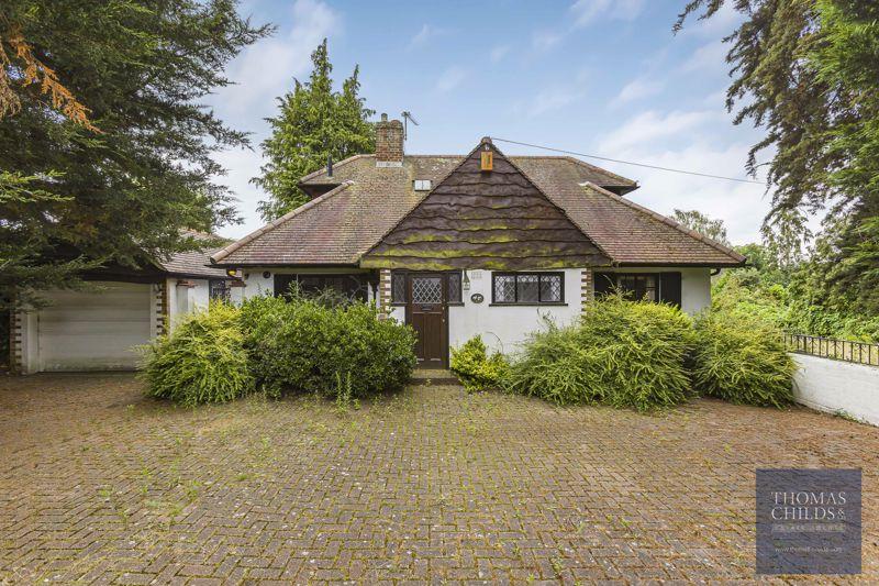 Gypsy Lane, Ware SG12 3 bed detached house - £995,000