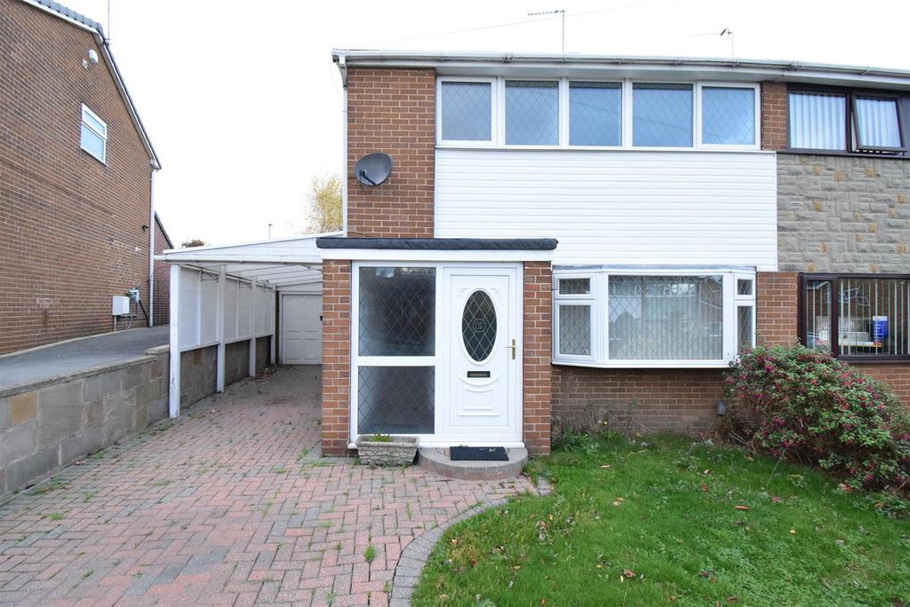 Longlands Road, Ossett WF5 3 bed semi-detached house - £995 pcm (£230 pw)