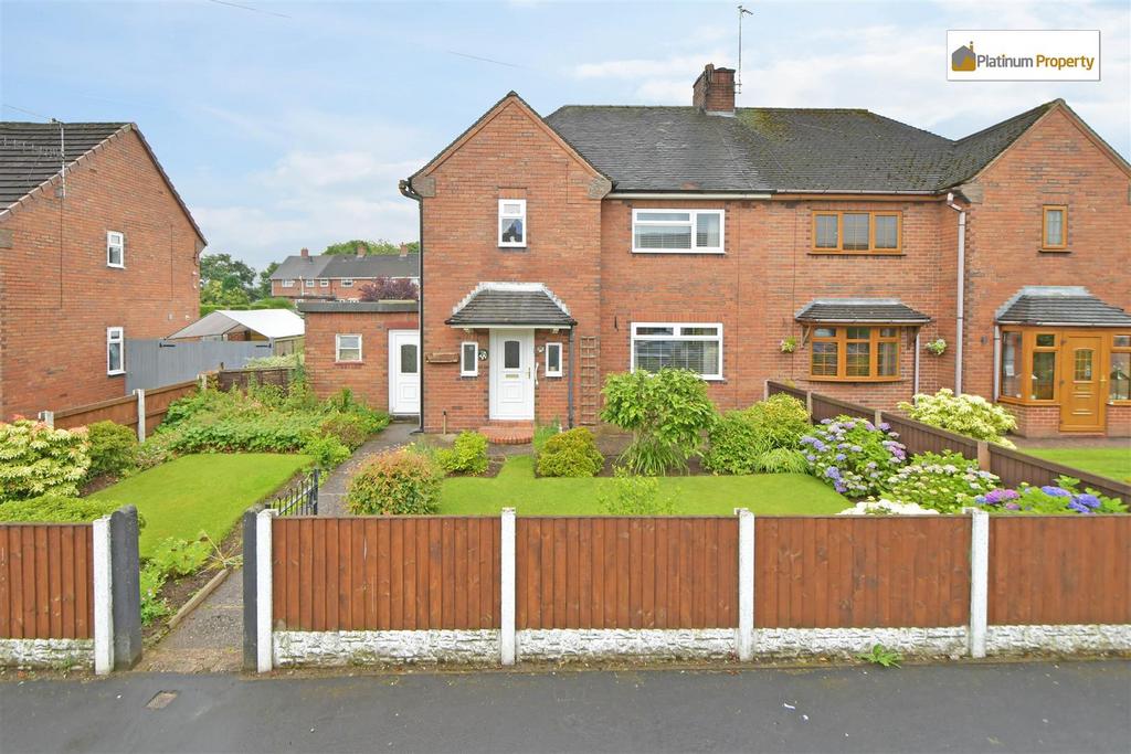 Princess Drive, Stoke-On-Trent ST3 3 bed semi-detached house - £165,000