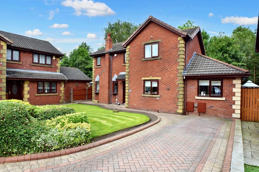 Church Meadow, Unsworth, BL9 4 bed detached house for sale - £495,000