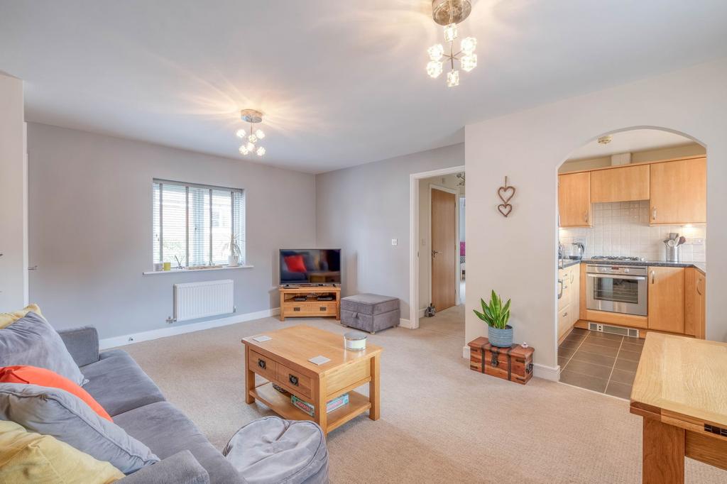 Evesham Road, Headless Cross... 2 bed flat for sale - £170,000