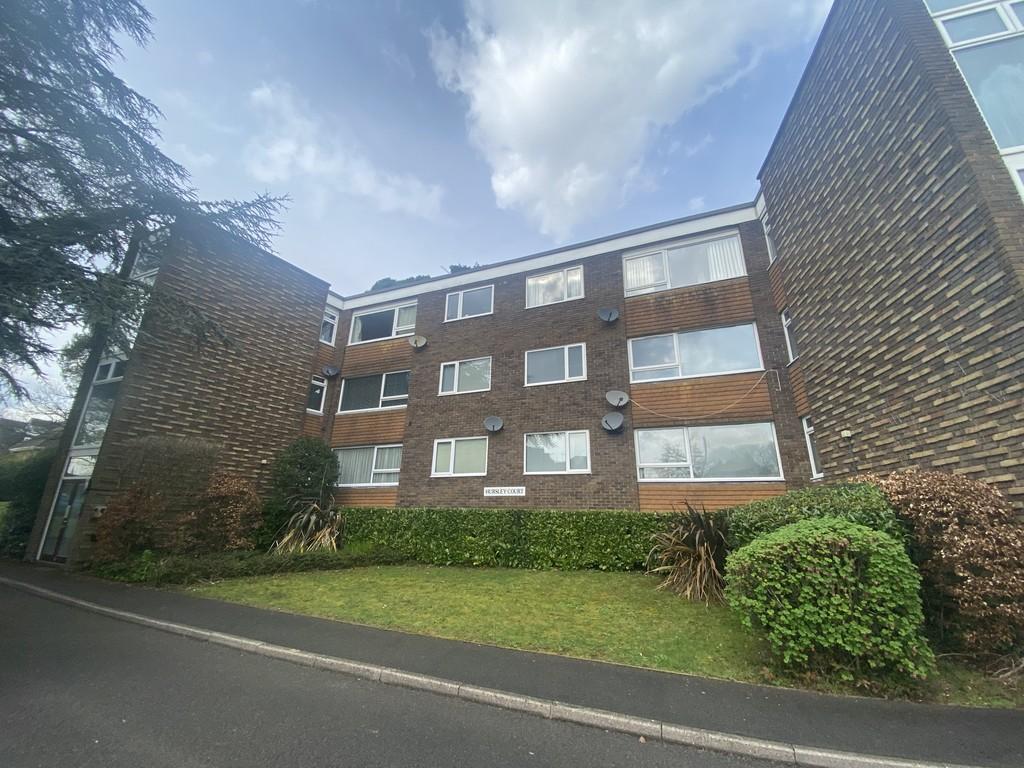 Hursley Court, Chandler's Ford SO53 2 bed apartment for sale - £215,000